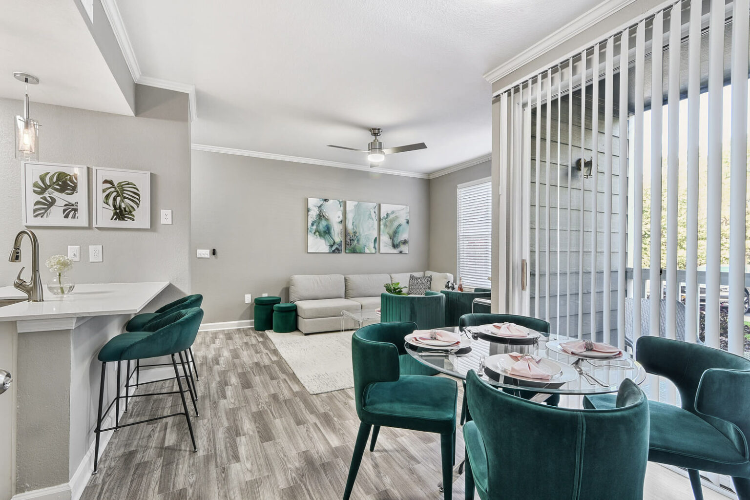 Virtual Tours | Halston Riverside